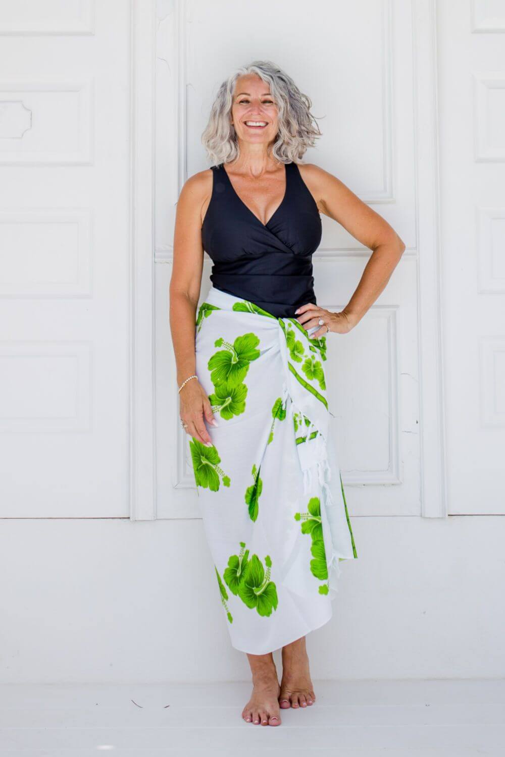Shop Large Sarongs and Plus Size Sarongs - Holley Day